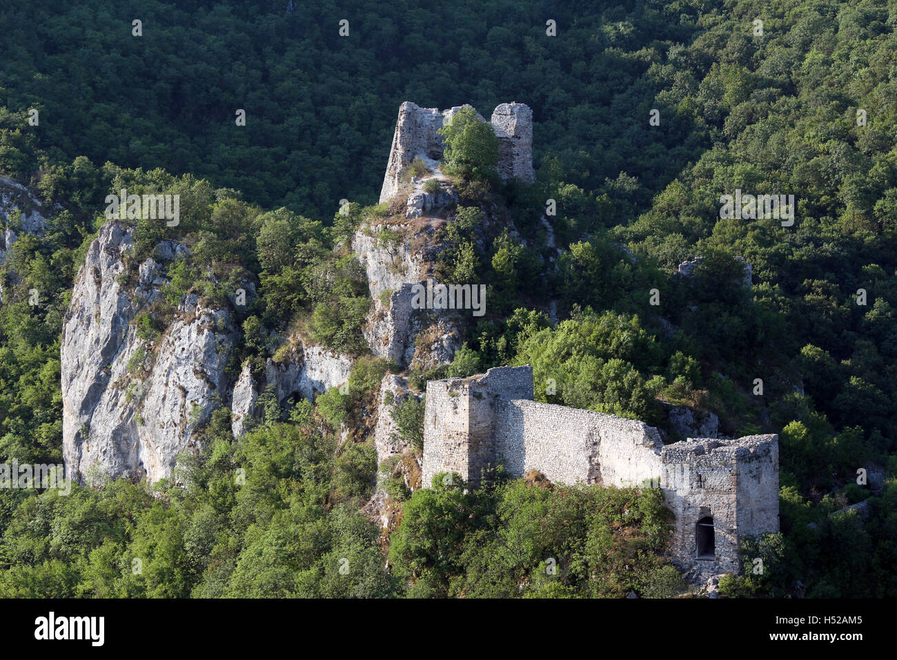 Old fortress on mountain hi-res stock photography and images - Alamy