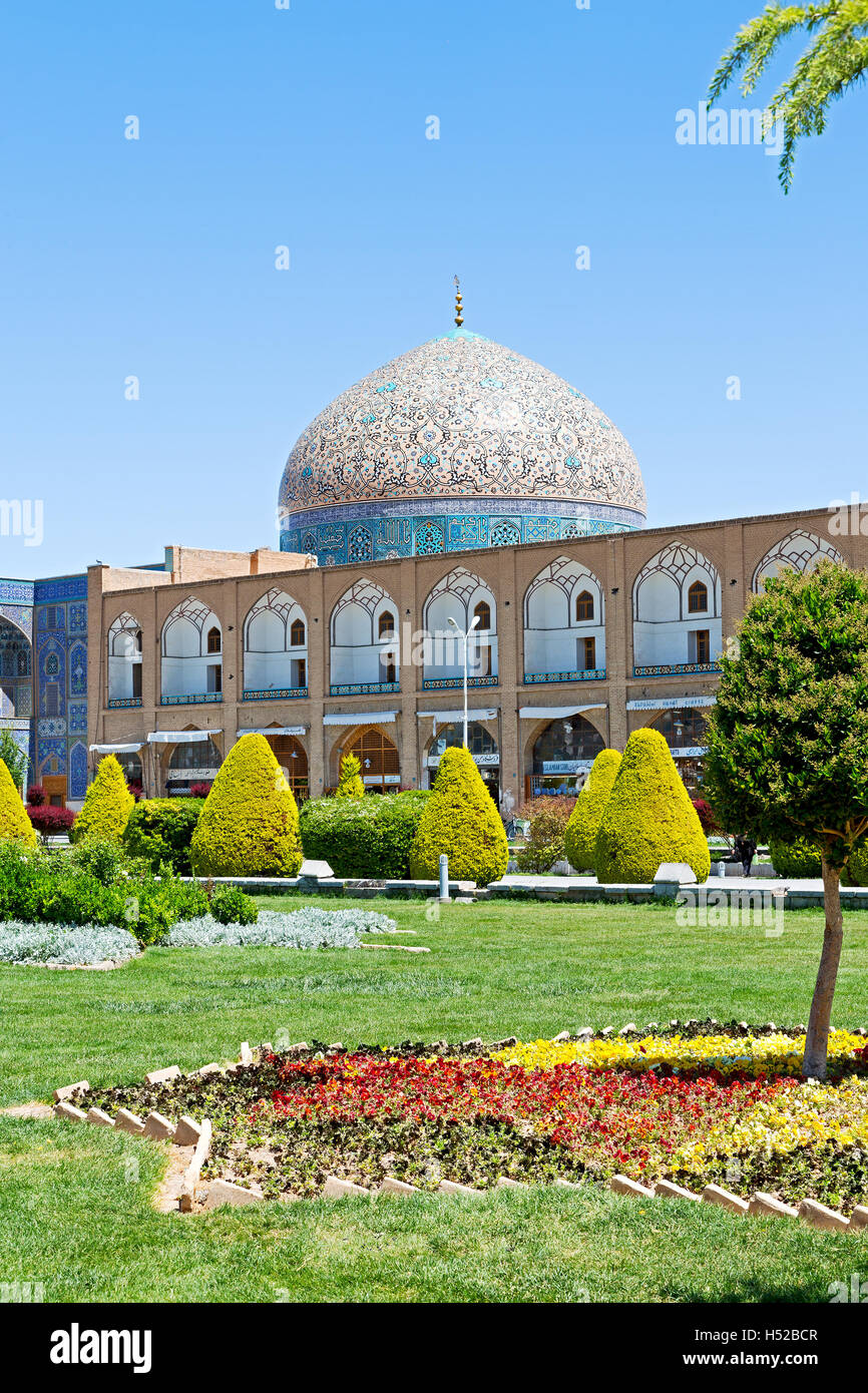blur in iran the old square of isfahan prople garden tree heritage ...