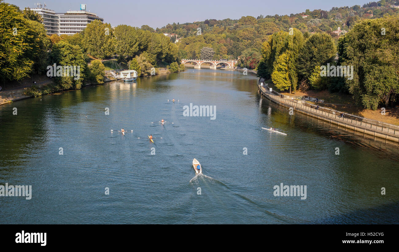 Italian canoes hi-res stock photography and images - Alamy