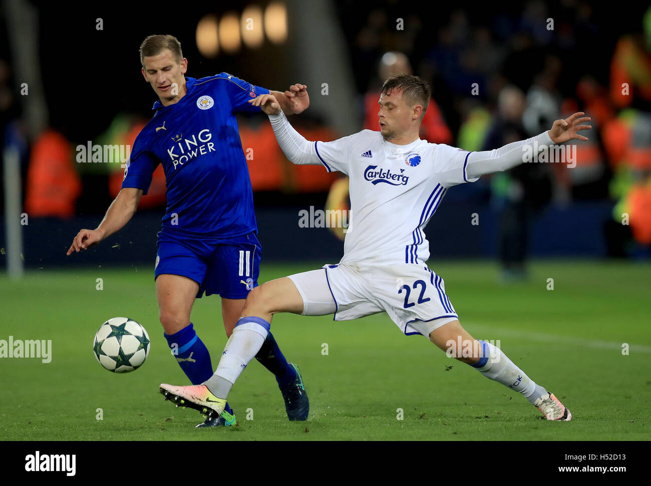 Leicester City's Marc Albrighton (left) and FC Copenhagen's Peter ...