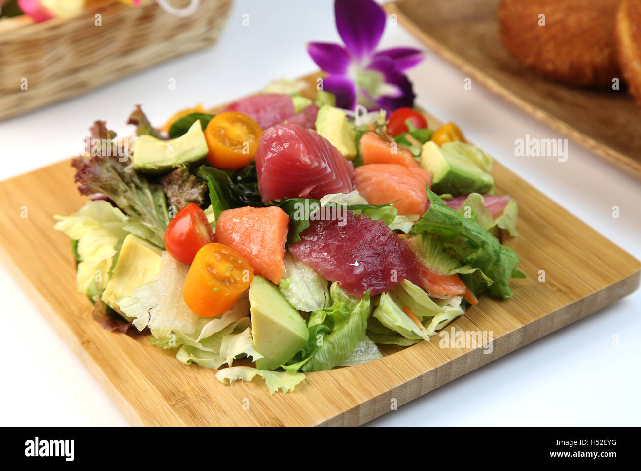 Poke(Hawaiian fish salad Stock Photo - Alamy