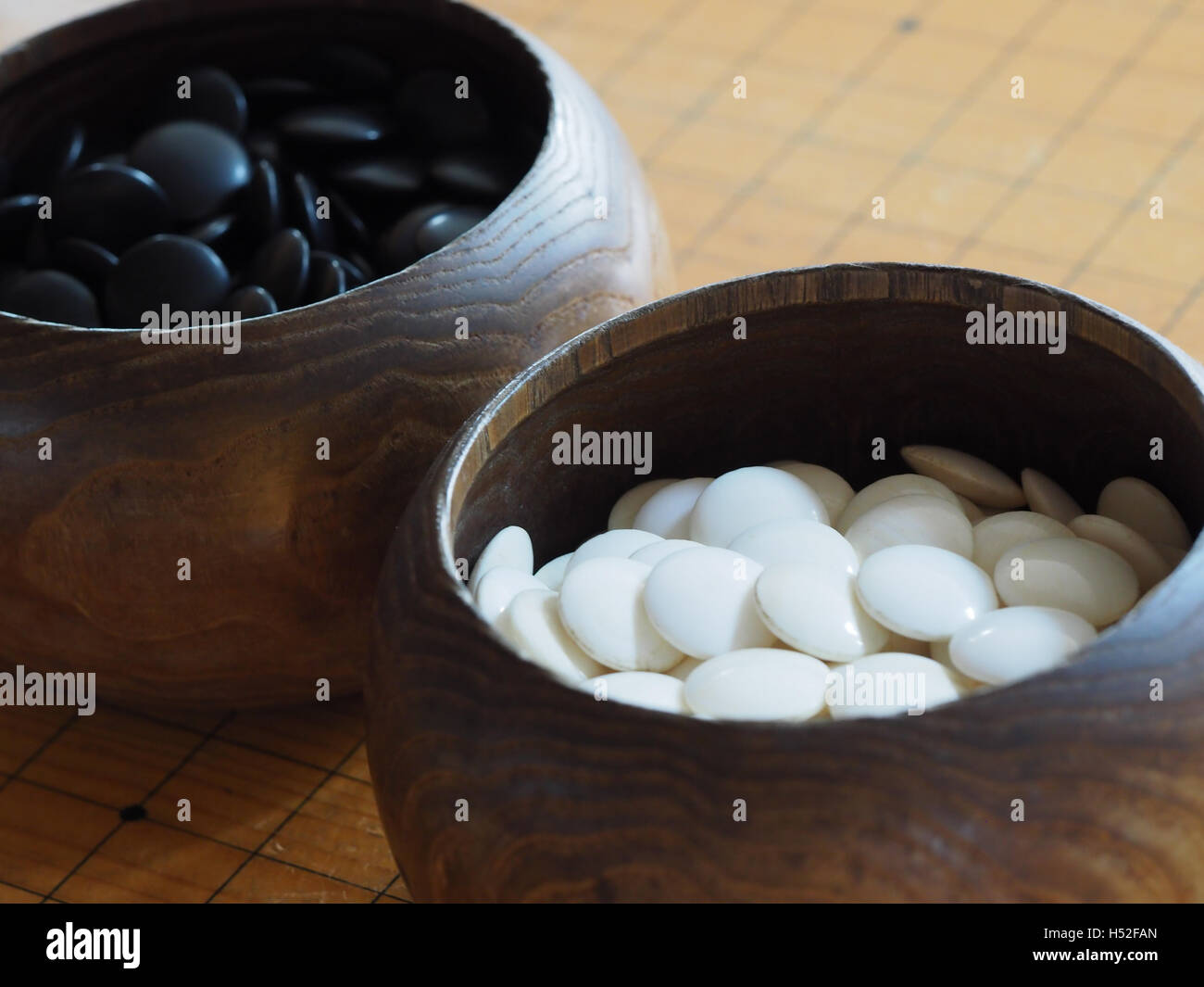Play speculation game hi-res stock photography and images - Alamy