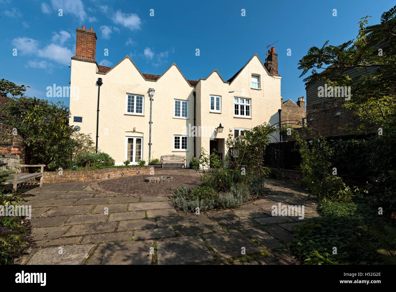 Place House and community gardens, Ware, Hertfordshire Stock Photo - Alamy