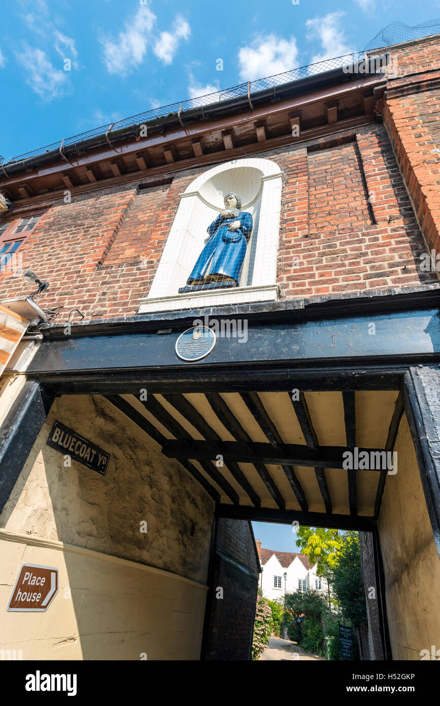 Entrance to Bluecoat Yard, Ware, Hertfordshire Stock Photo - Alamy
