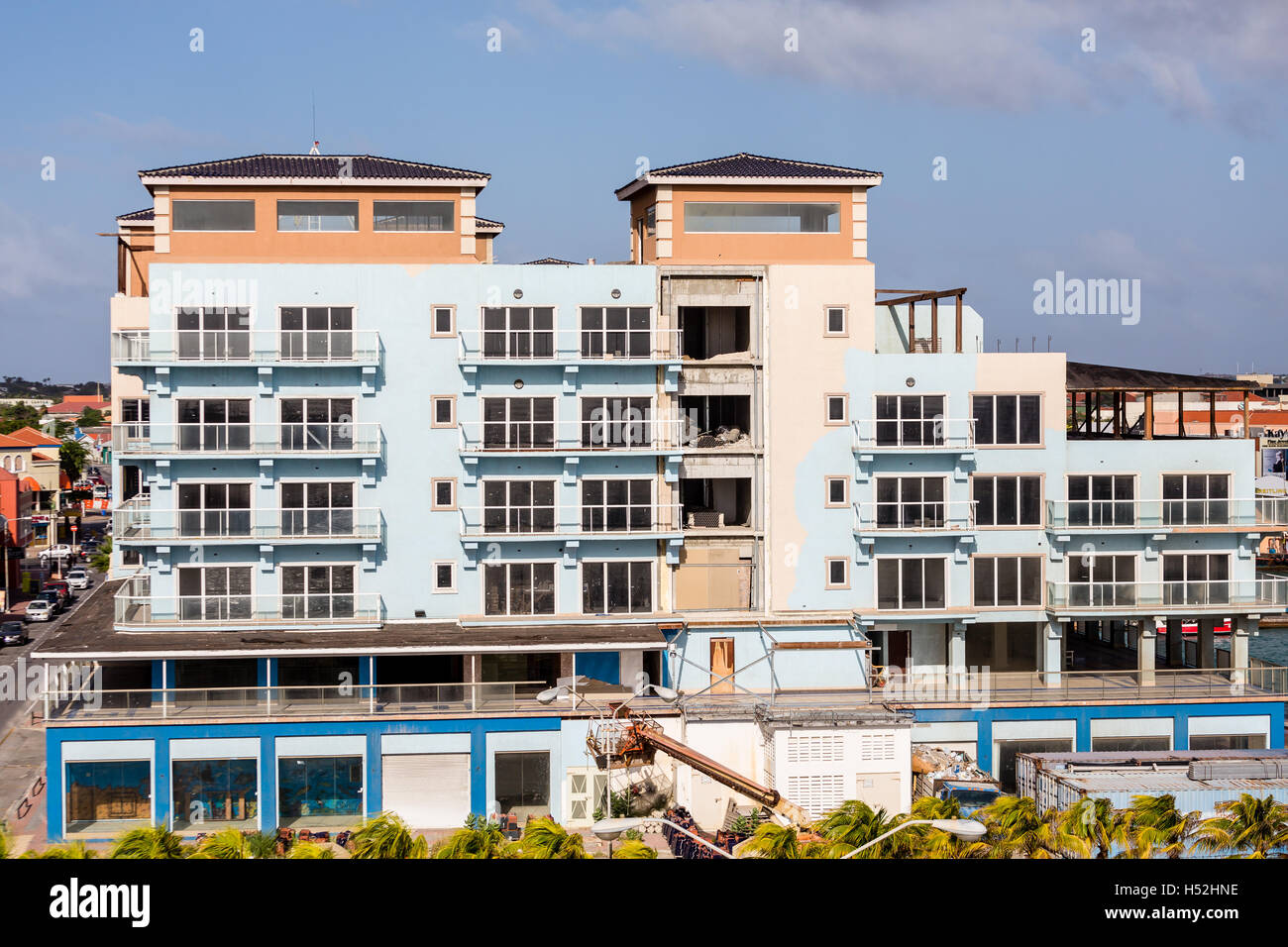 Construction on New Resort building in Aruba Stock Photo - Alamy