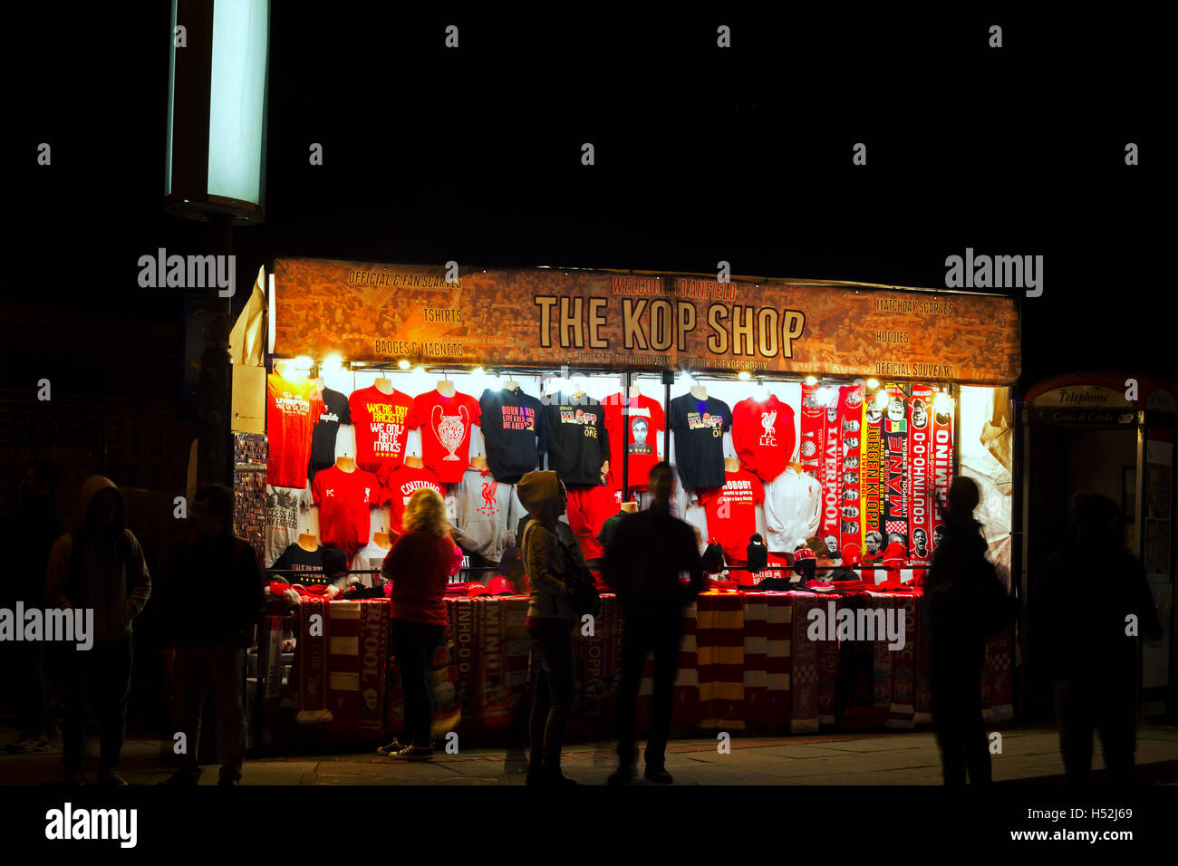 Liverpool fc merchandise stall hi-res stock photography and images - Alamy