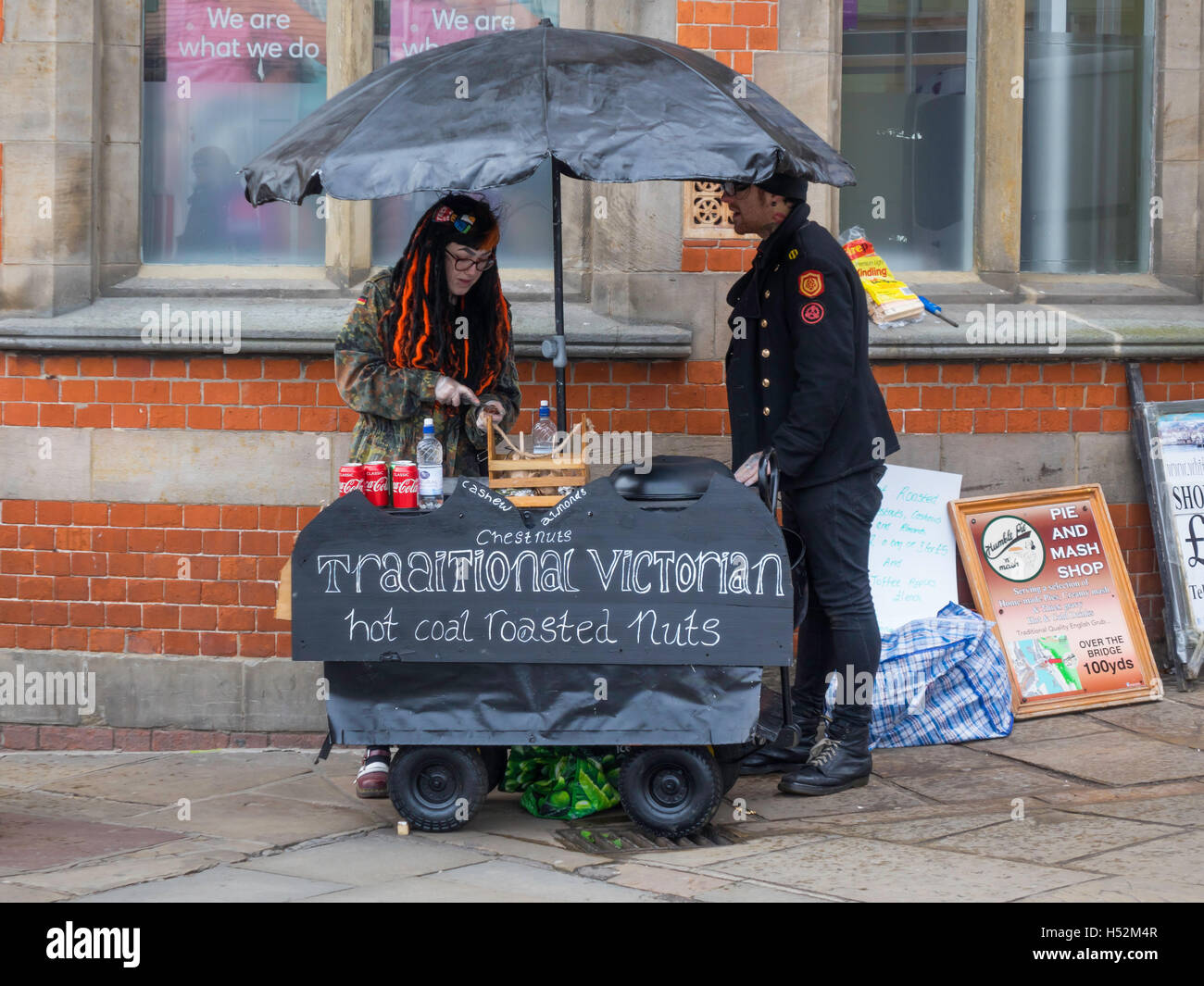 Hot Chestnut vendors selling Traditional Victorian coal roasted nuts ...