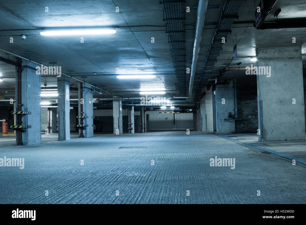 Empty Concrete Car Park Inside the Building Stock Photo - Alamy