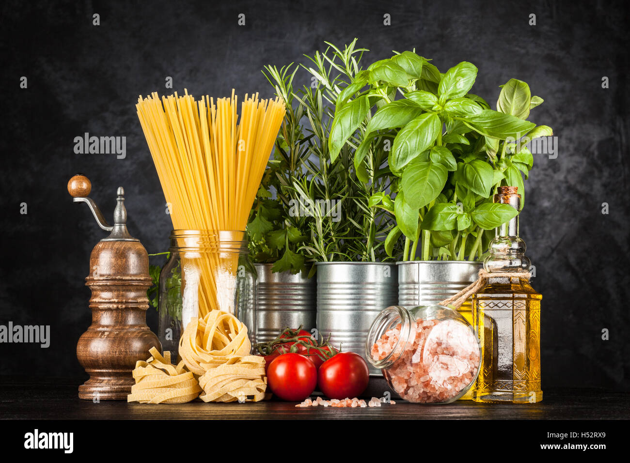 Italian food ingredients Stock Photo - Alamy