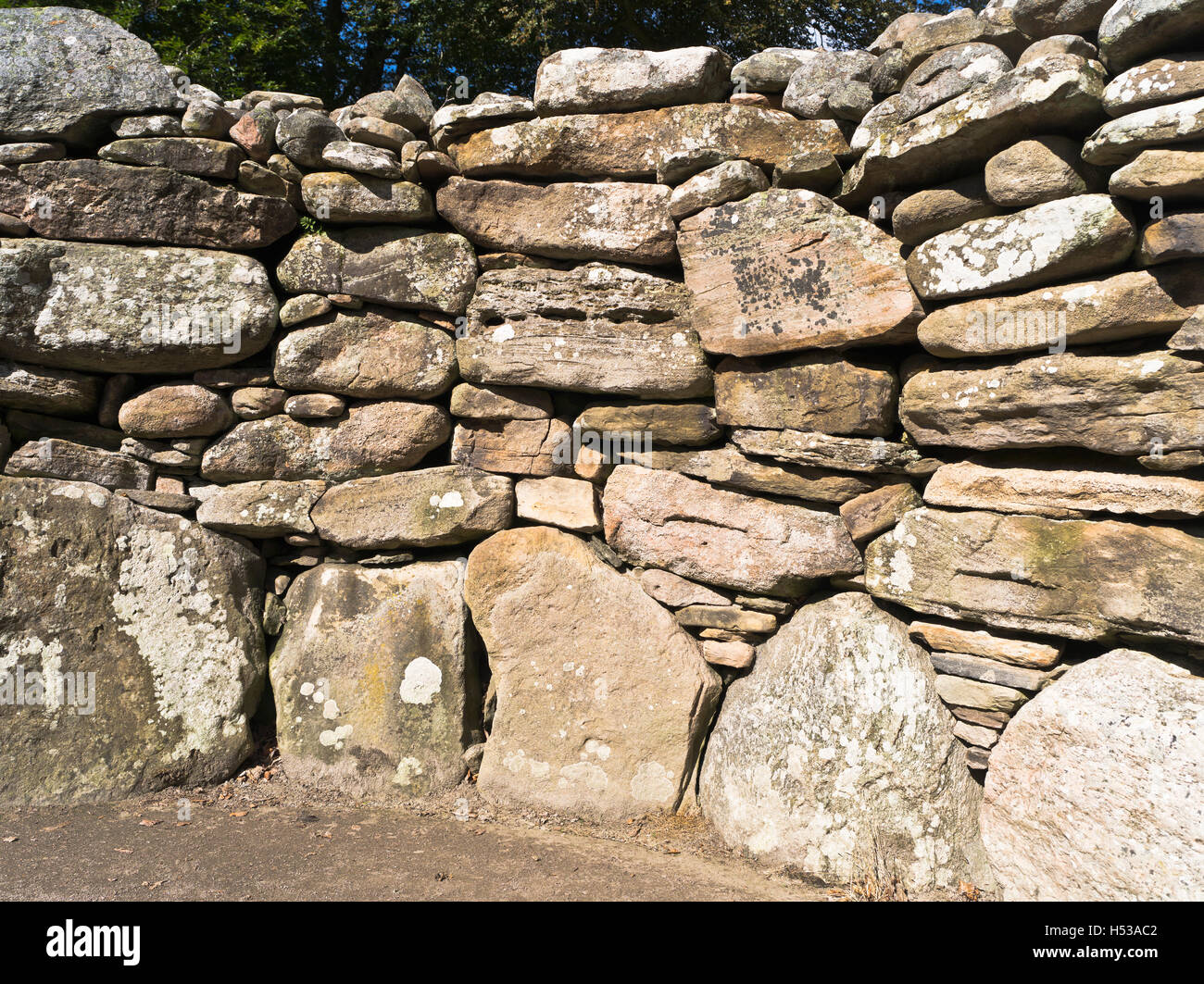 dh Balnuaran of Clava CULLODEN MOOR INVERNESS SHIRE clava cairns bronze ...