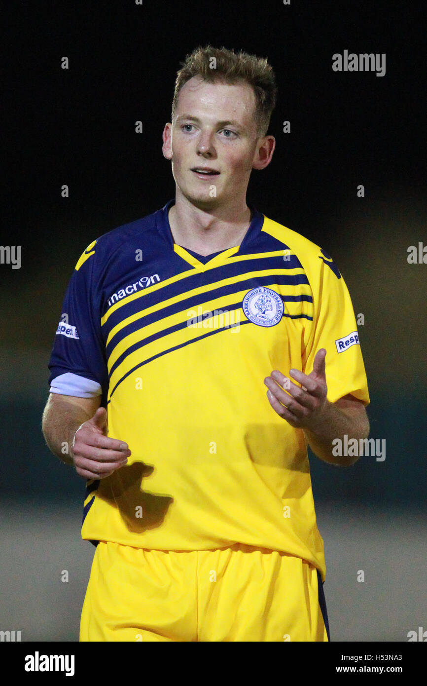 Charlie Portway of Barkingside during Redbridge vs Barkingside, Essex ...