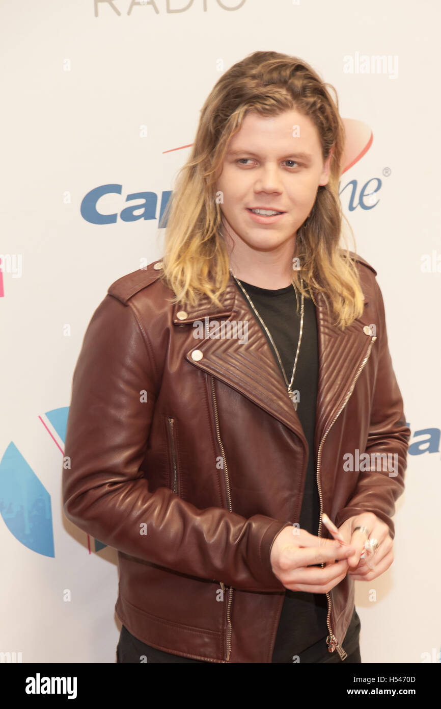 Conrad Sewell arriving on the Red Carpet for the iHeart Radio Jingle ...