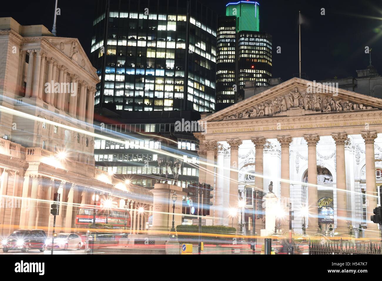 City of london financial district Stock Photo - Alamy
