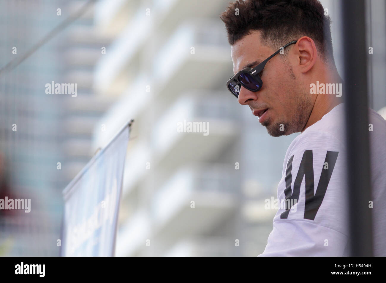 Sirius xm dj hi-res stock photography and images - Alamy