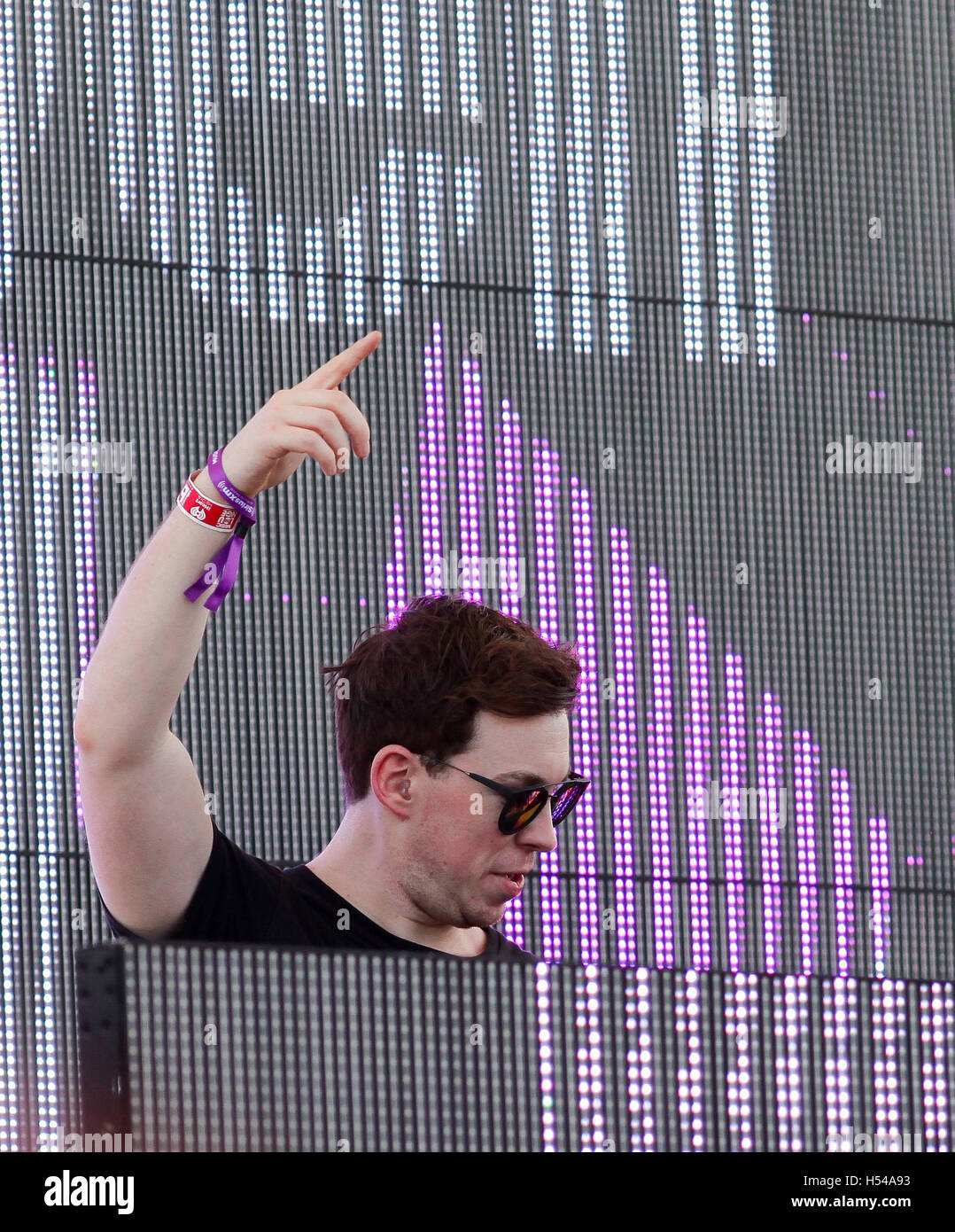 Sirius xm dj hi-res stock photography and images - Alamy