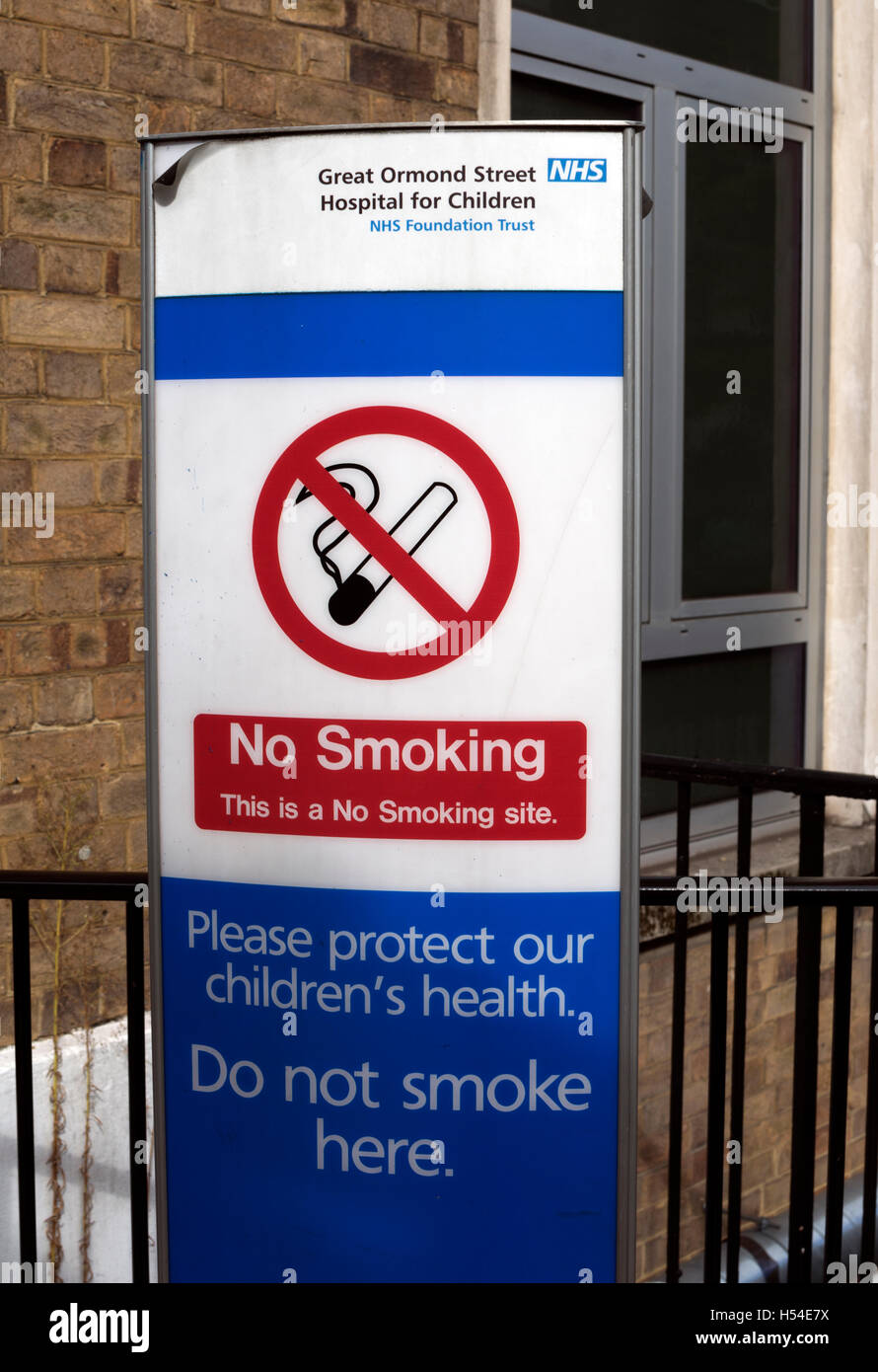 English Nhs Hospitals Stock Photos & English Nhs Hospitals Stock Images ...