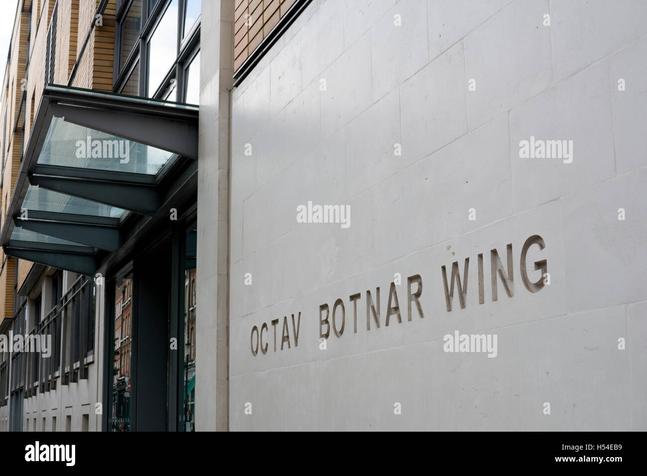 Octav Botnar Wing, Great Ormond Street Hospital, London, UK Stock Photo ...
