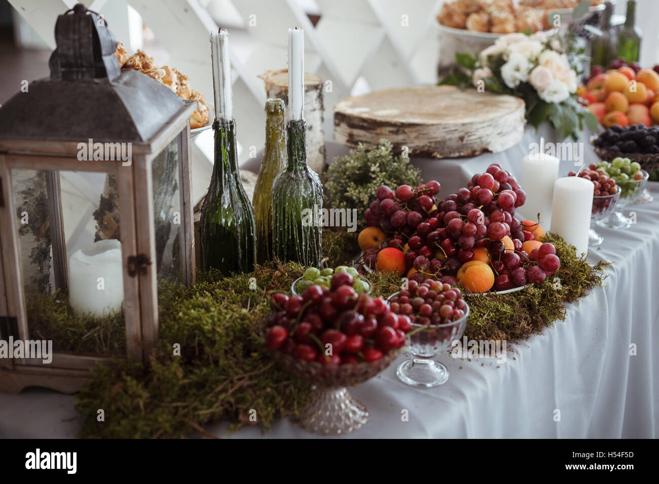 Table with fruits hi-res stock photography and images - Alamy