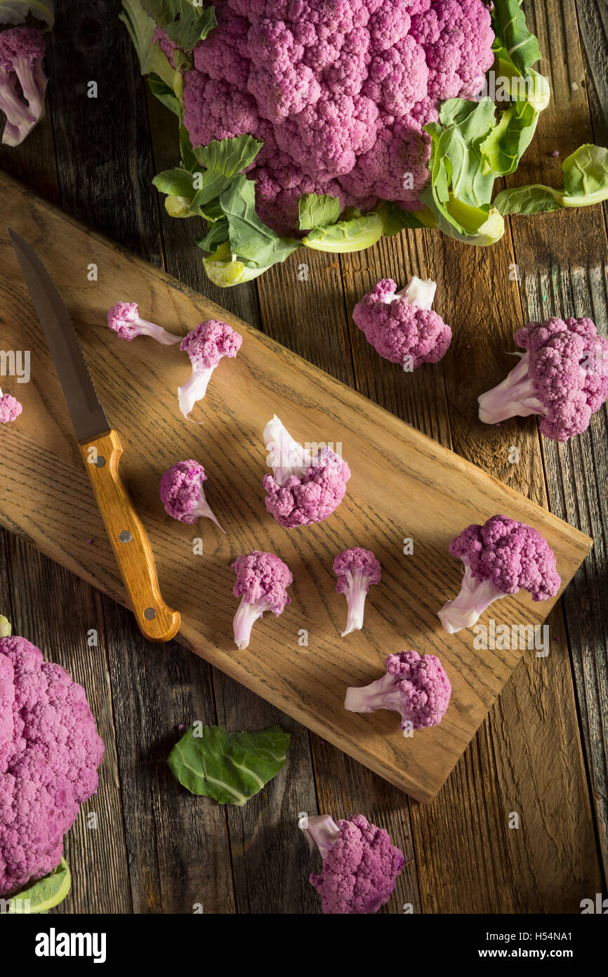 Raw Organic Purple Cauliflower Ready to Cook Stock Photo - Alamy