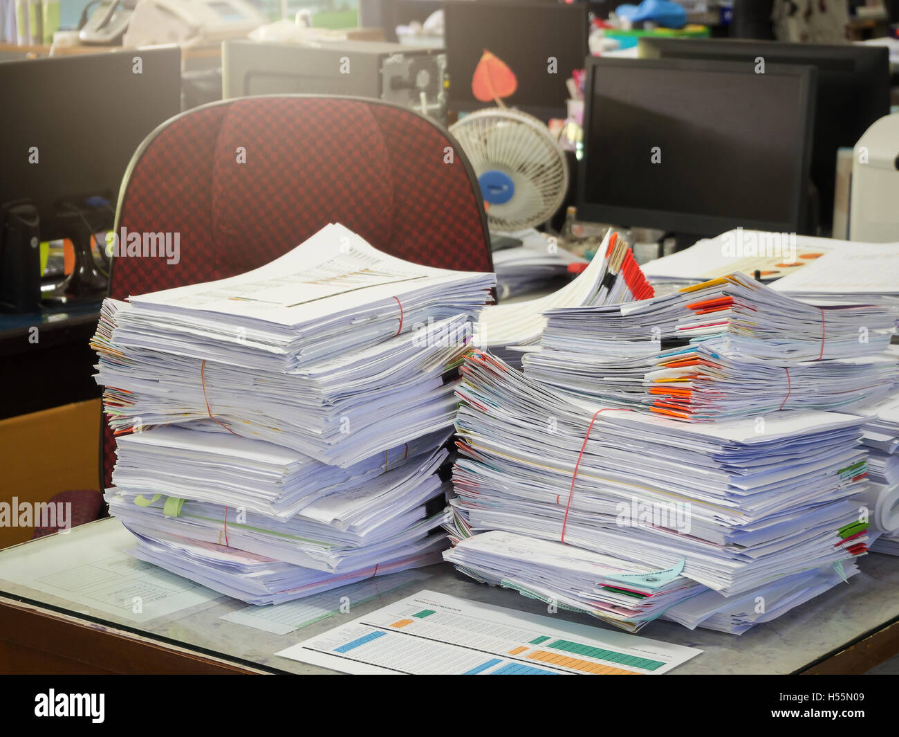 Business concept stack documents hi-res stock photography and images ...