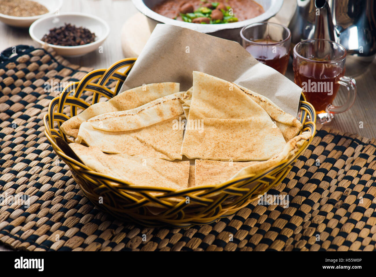 Arabic paratha hi-res stock photography and images - Alamy