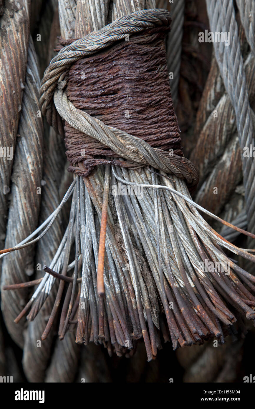 Steel cable, end piece Stock Photo - Alamy