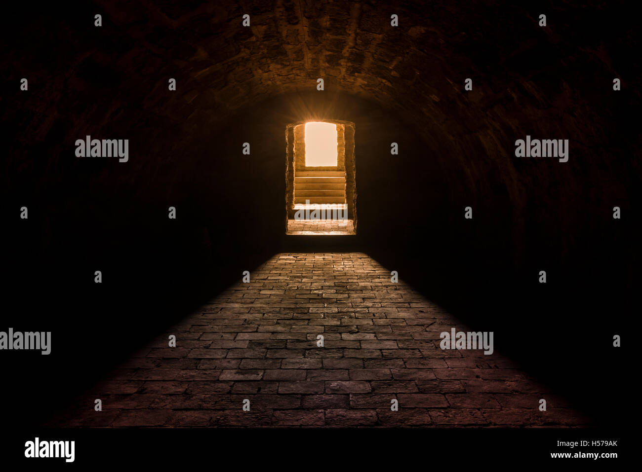 Creepy basement hi-res stock photography and images - Alamy