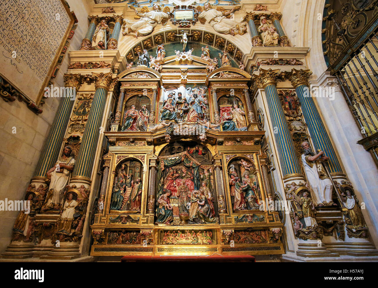 Burgos cathedral altar hi-res stock photography and images - Alamy