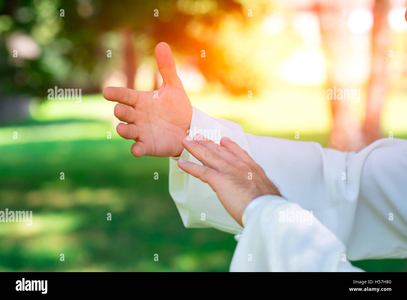 Hand positions hi-res stock photography and images - Alamy
