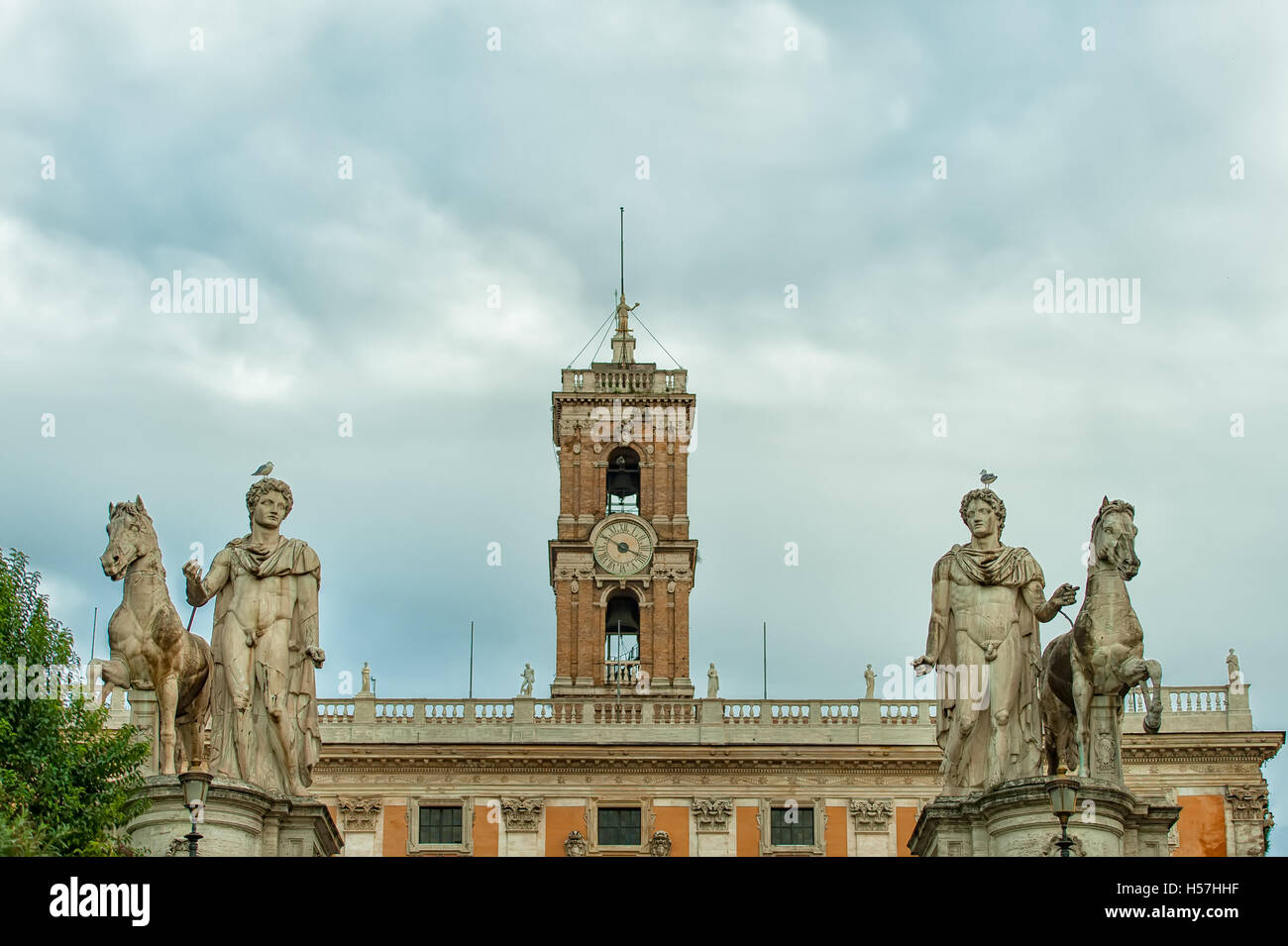 Dioscuri, castor and pollux hi-res stock photography and images - Alamy