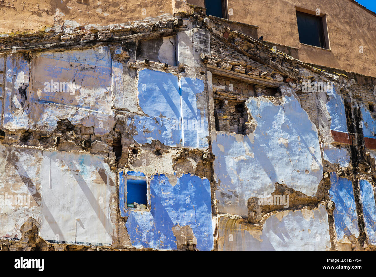 Wall of a ruined house in Spain Stock Photo - Alamy