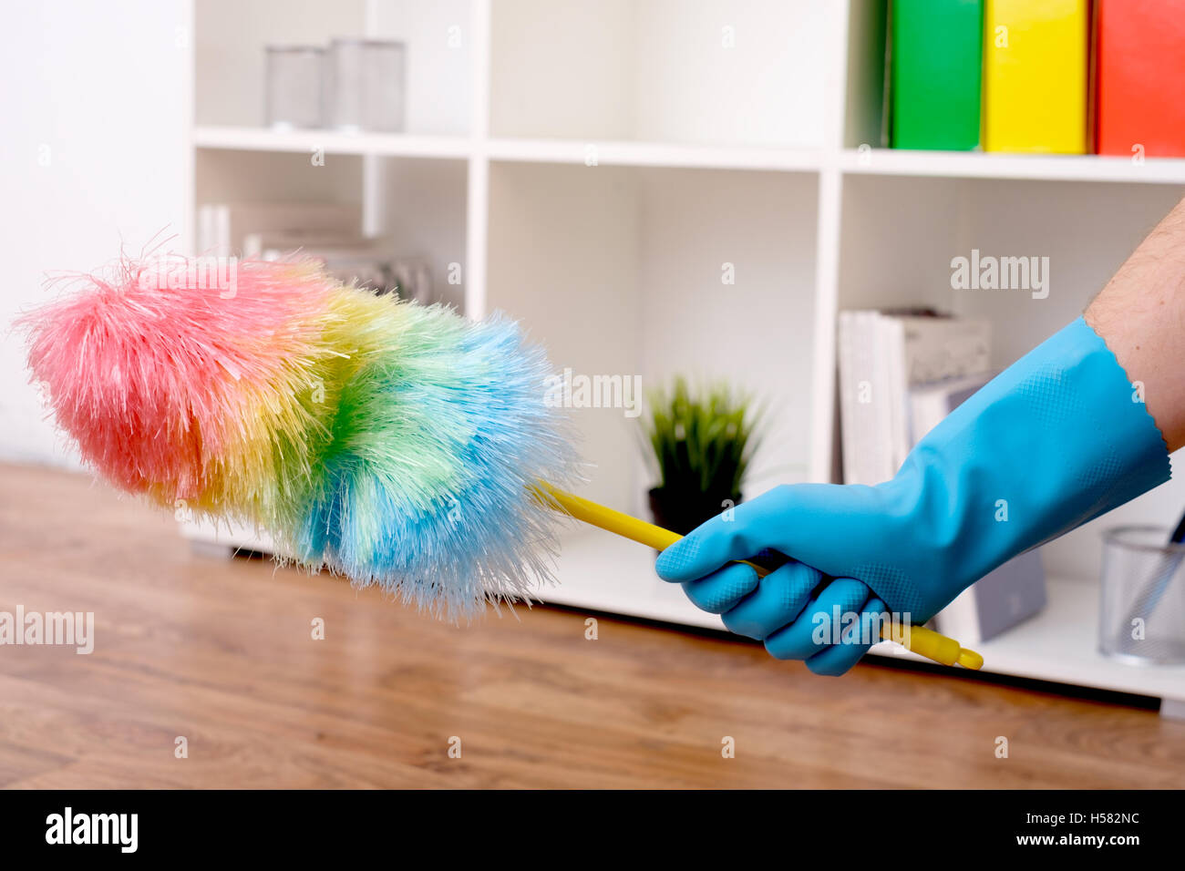Helping clean at home hi-res stock photography and images - Alamy