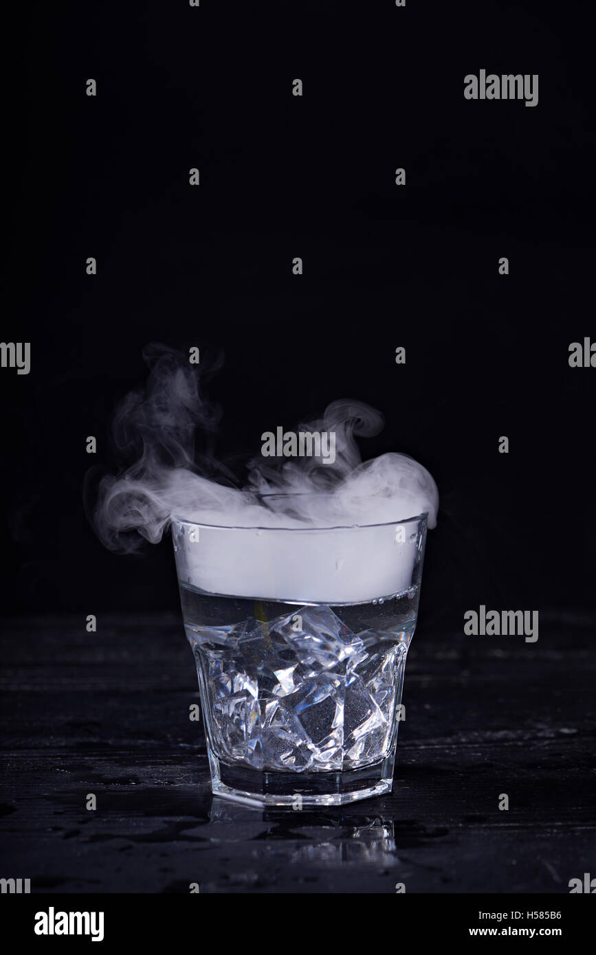 Cup of ice water hi-res stock photography and images - Alamy