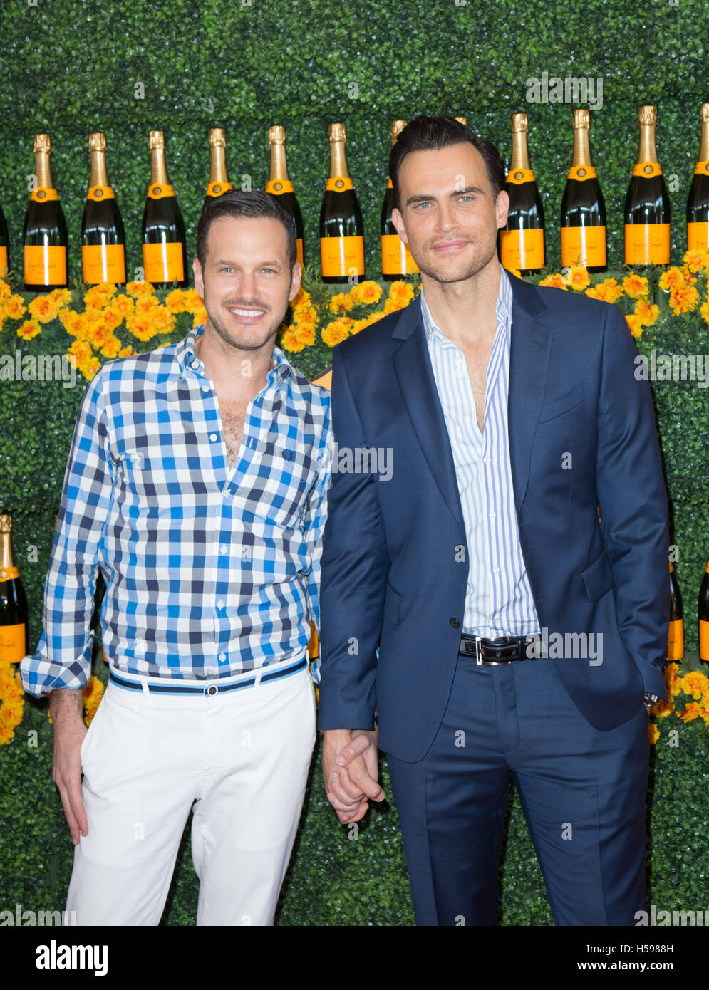 Jason Landau and Cheyenne Jackson attend the Sixth-Annual Veuve ...