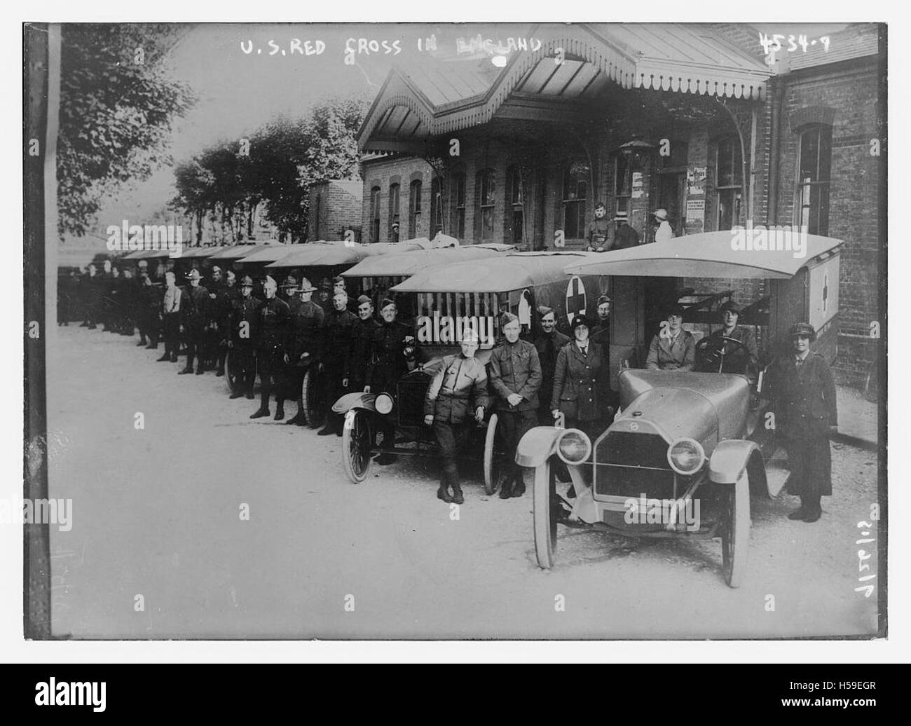 Us red cross hi-res stock photography and images - Alamy