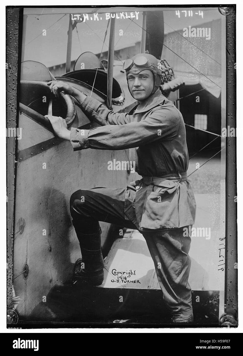 Lieutenant HK Bulkley was a prominent military figure, recognized for ...