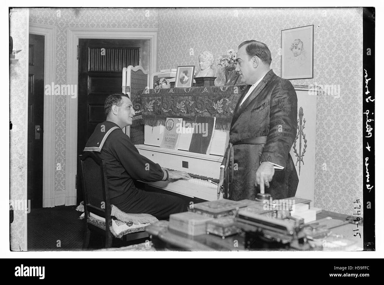 Philip gordon hi-res stock photography and images - Alamy