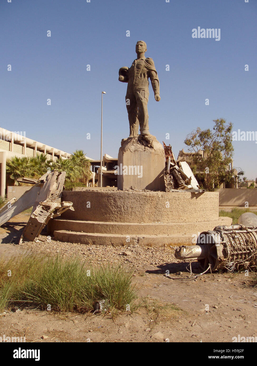 15th November 2003 A statue of Iraq’s most famous pilot, Abdullah al ...