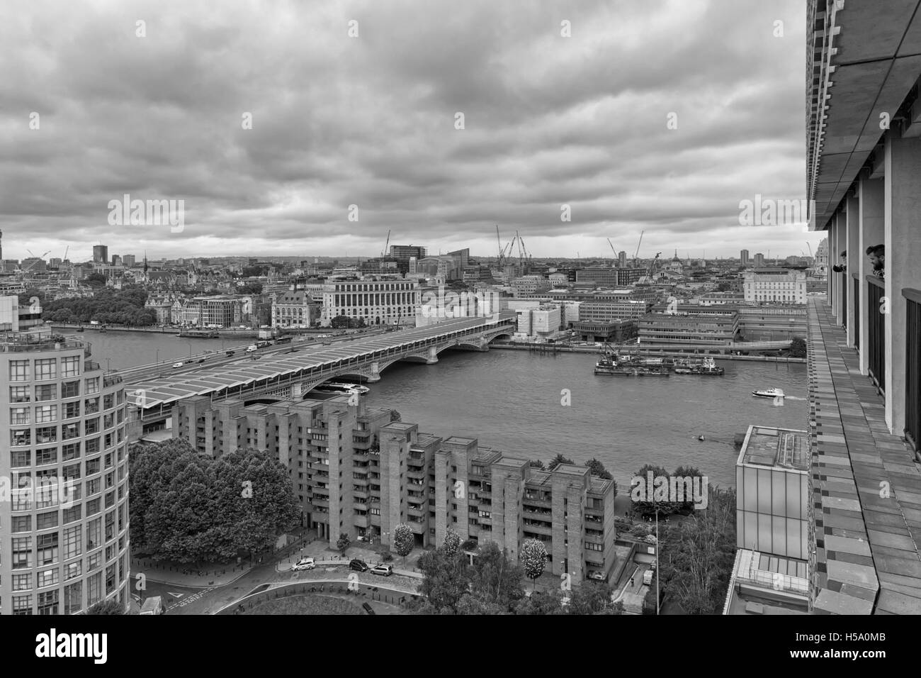 London, UK - July 2016: Aerial view looking down on Sumner Street from ...