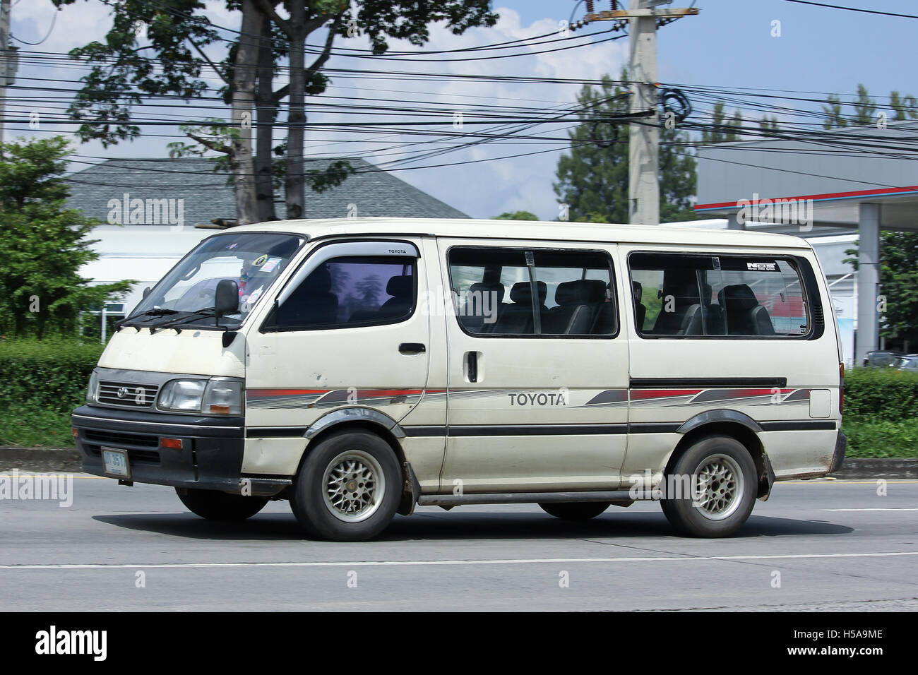 Toyota hiace hi-res stock photography and images - Alamy