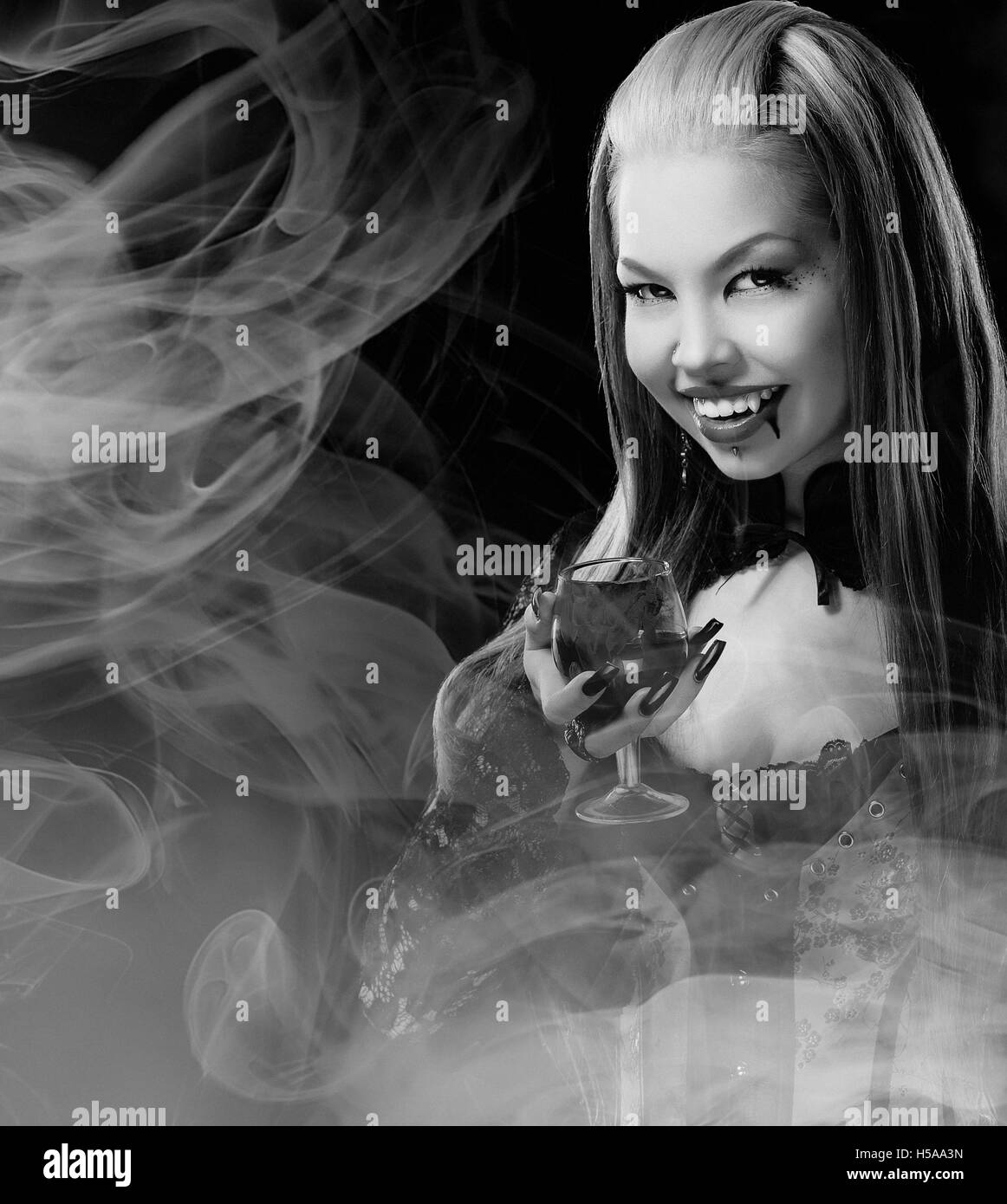 Man muscle pain Black and White Stock Photos & Images - Alamy