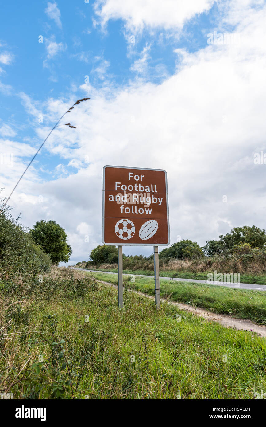 UK Motorway Services Road Sign Stock Photo - Alamy
