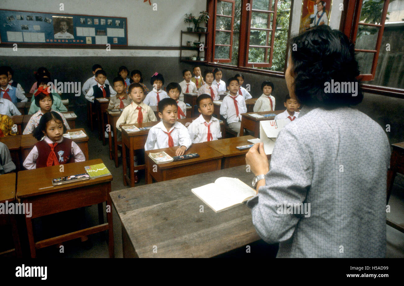 Chines School class Stock Photo - Alamy