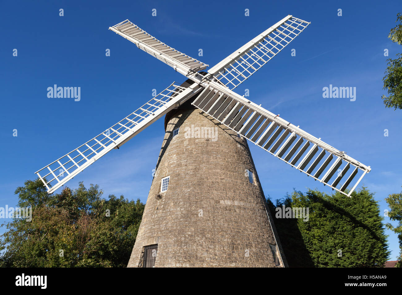 Traditional old windmill in Buckinghamshire, UK Stock Photo - Alamy