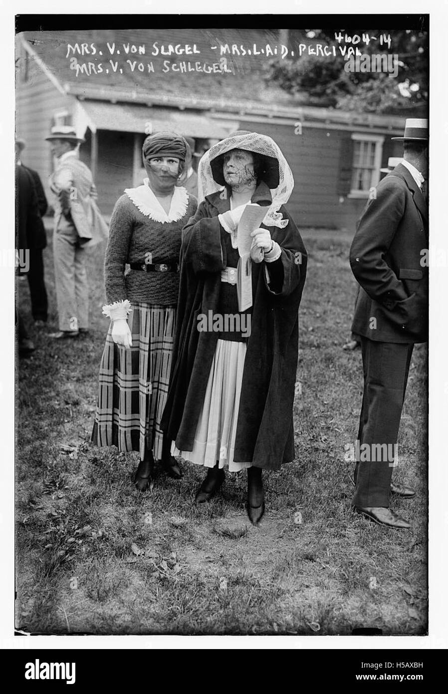 Mrs v hi-res stock photography and images - Alamy