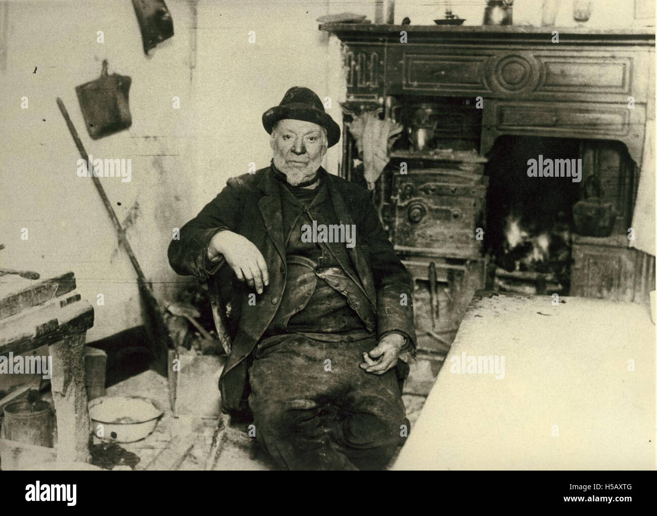 Jobling hi-res stock photography and images - Alamy