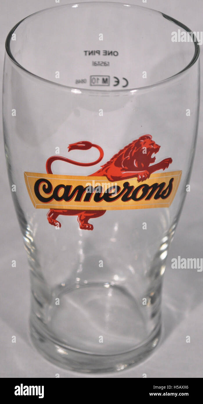 This image features a Cameron's Pint Glass, a popular drinking glass ...