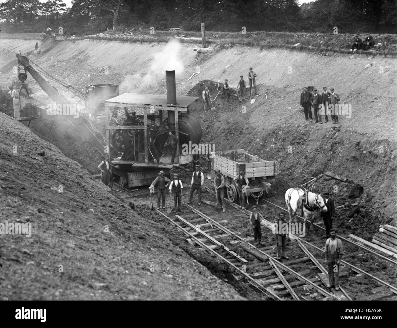 Steam power industrial revolution hi-res stock photography and images ...