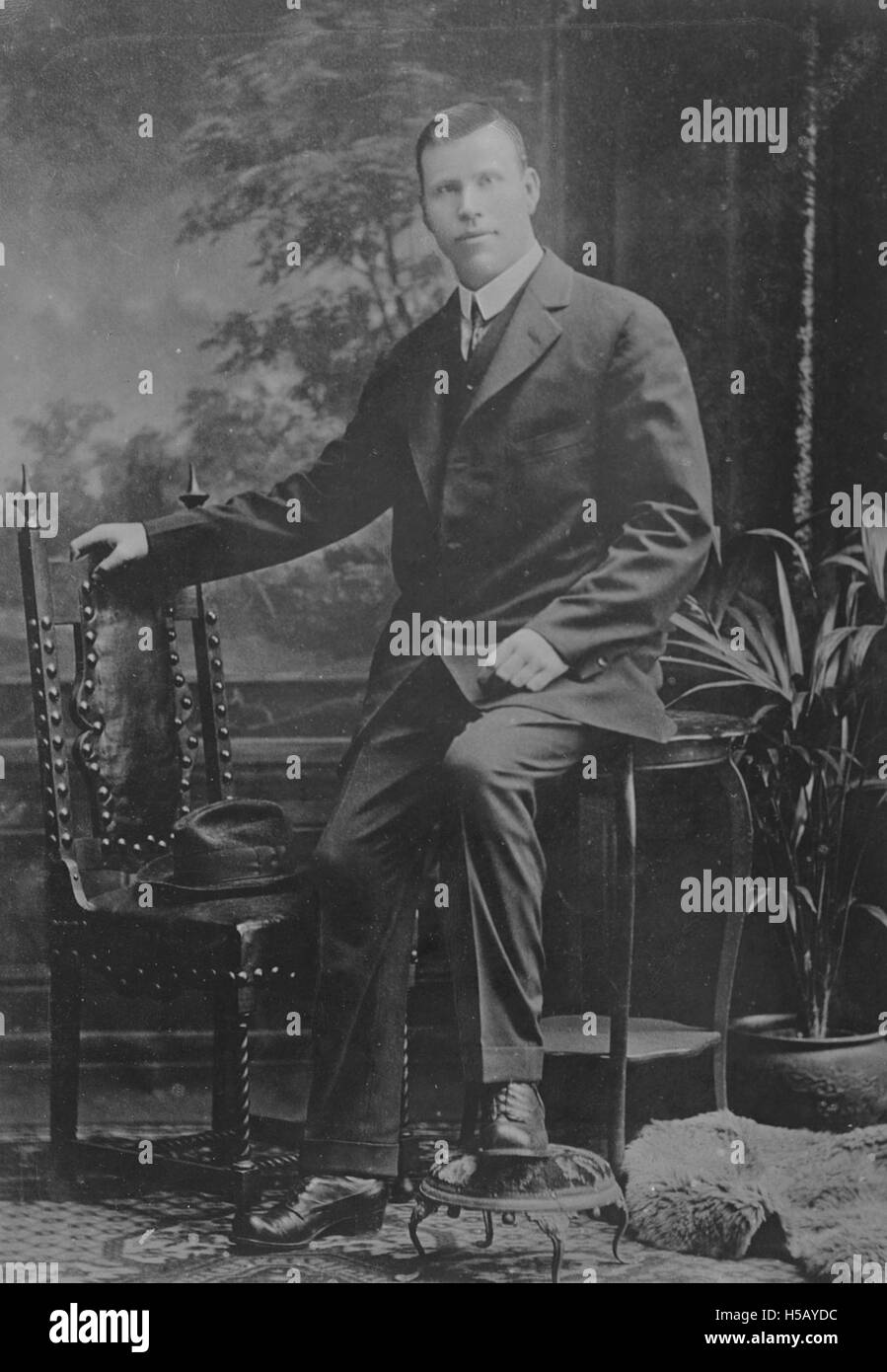 A reference to an event or image taken on December 21, 1926. Additional ...