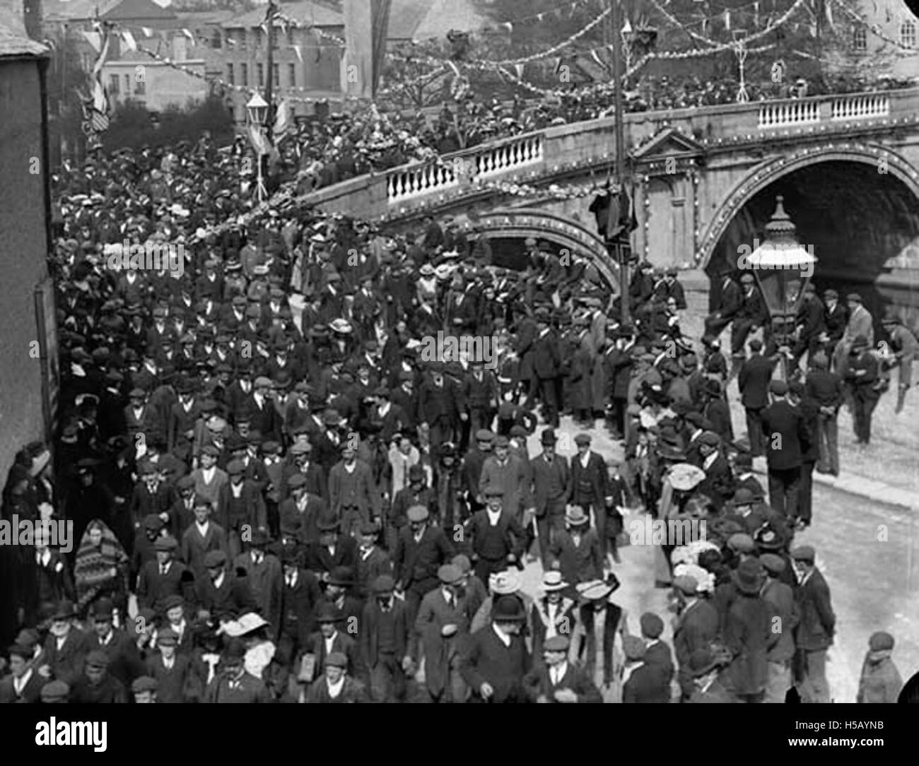 Royal appearance Black and White Stock Photos & Images - Alamy